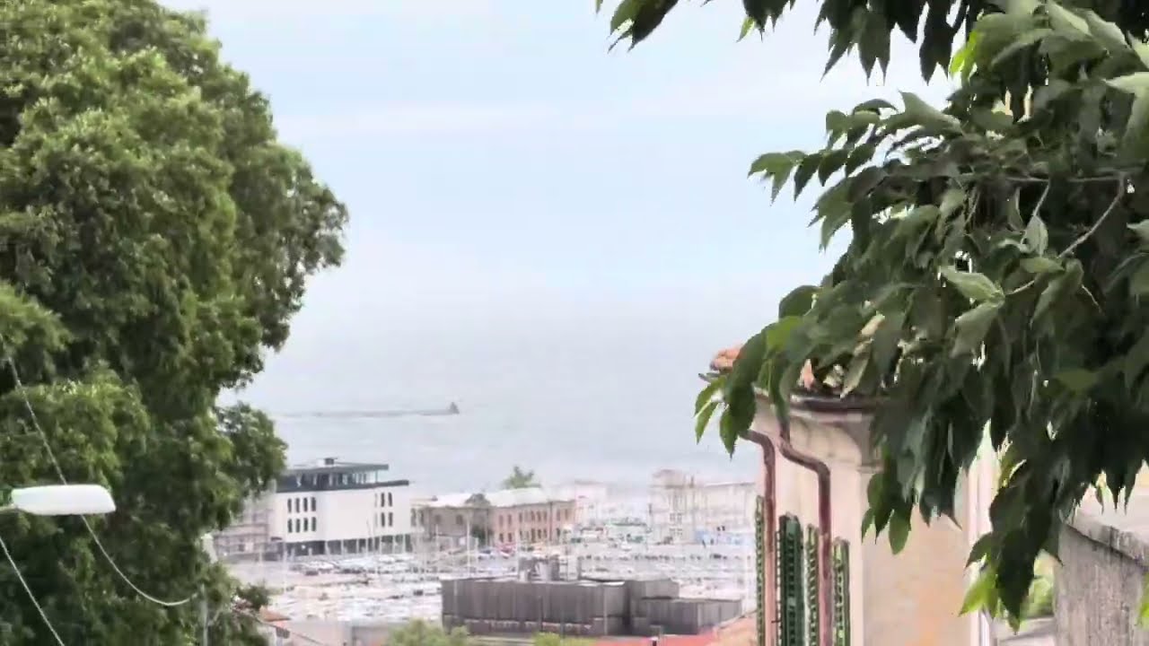 Trieste Wakes to Strong Bora Winds Sweeping Through the City - InTrieste